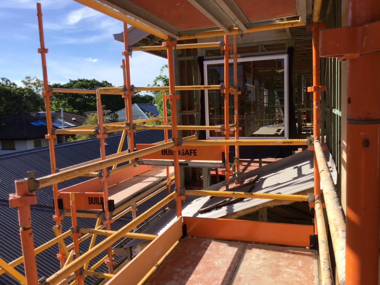 Has the roof rail been adjusted to install on roof components?